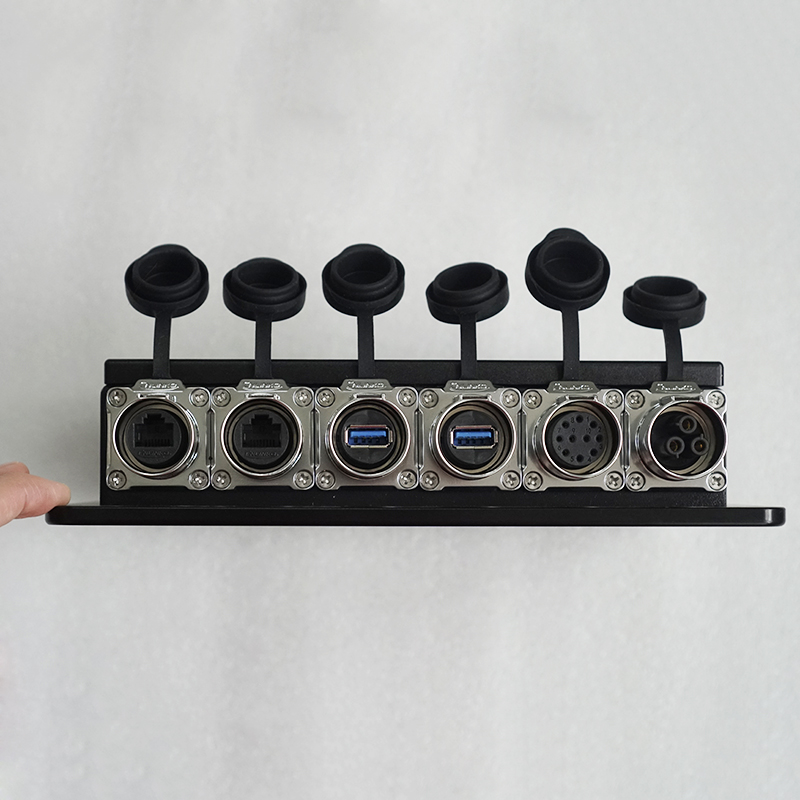 8" Full IP67 water and dust Industrial Rugged computer with touch Supplier